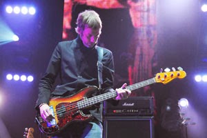 Beady Eye's Andy Bell Talks Past, Present And Future - Latest Oasis ...