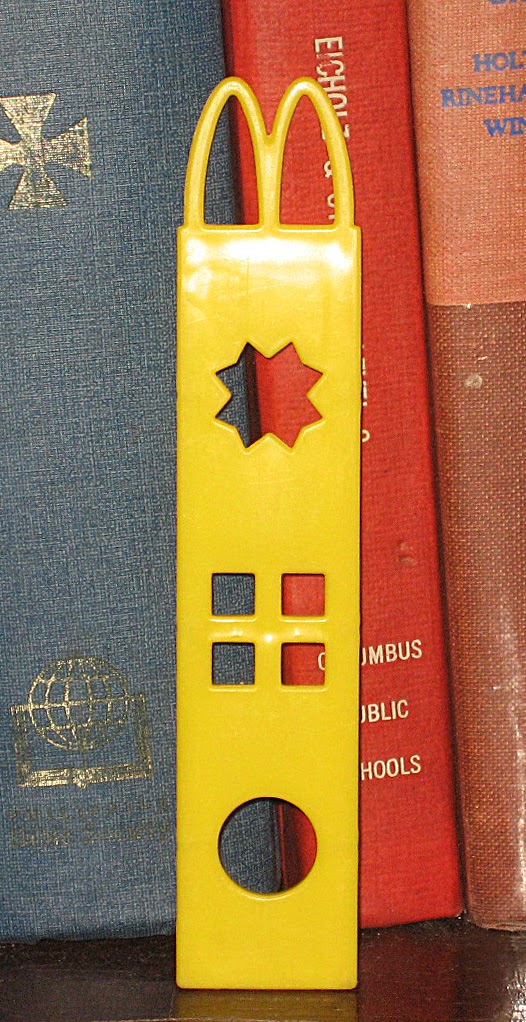 Percy's Fast Food Toy Stories : McDonald Ruler 2002 Hasbro McD