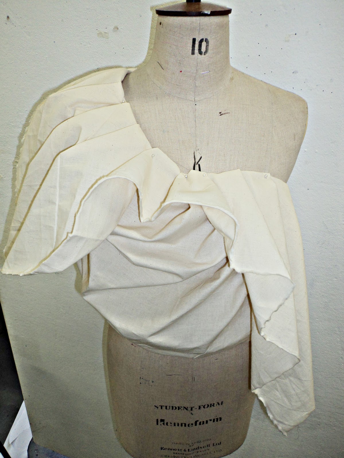 Growth of Creativity: Draping Fabric On The Stand