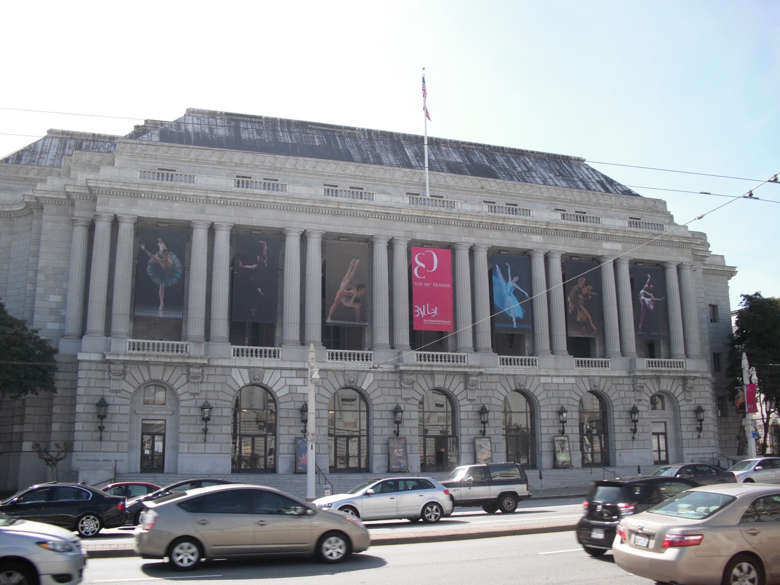 Tours en l'air: Sun and Sissonnes in San Francisco