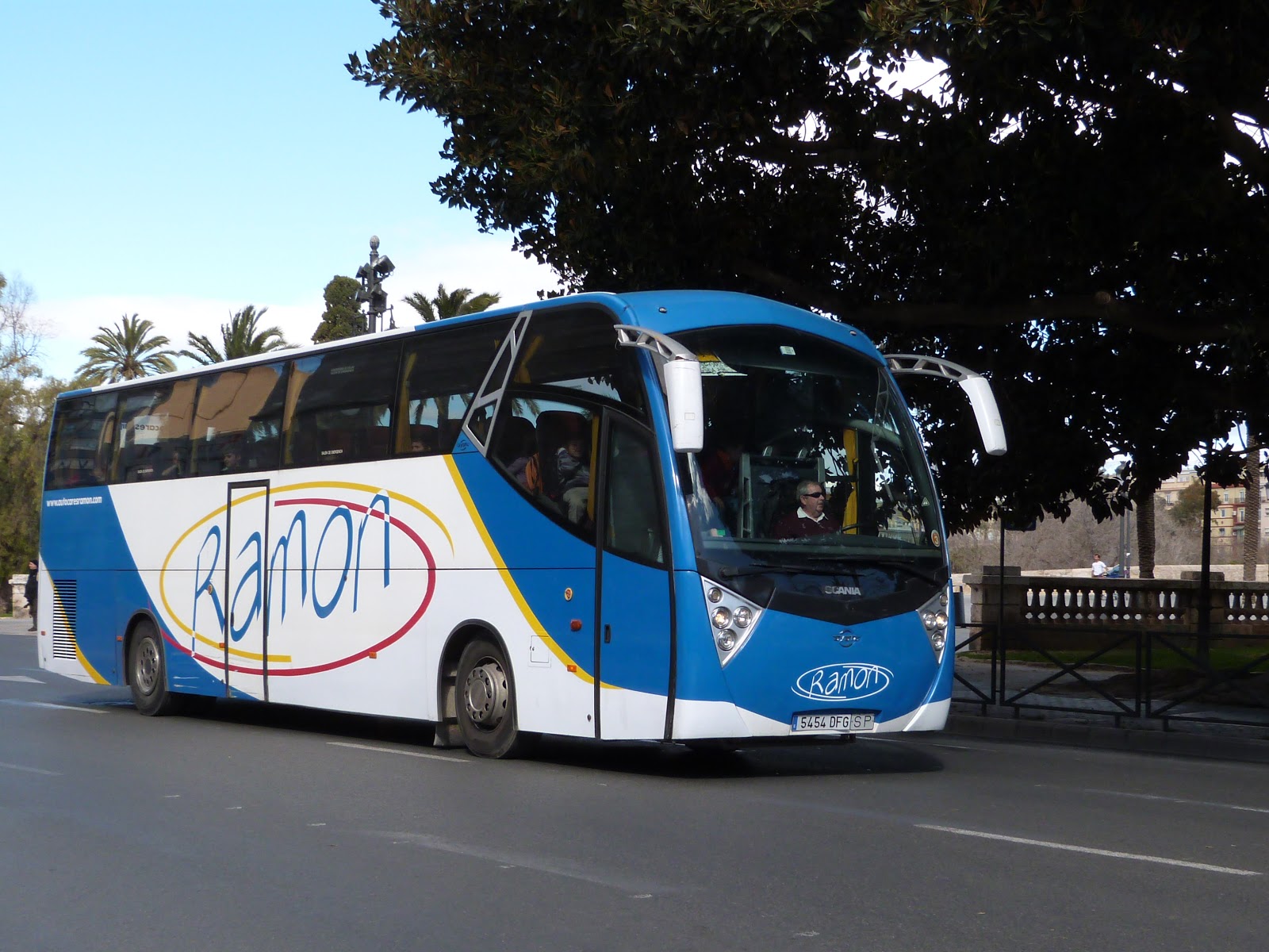 Autobuses de Valencia: Ramón