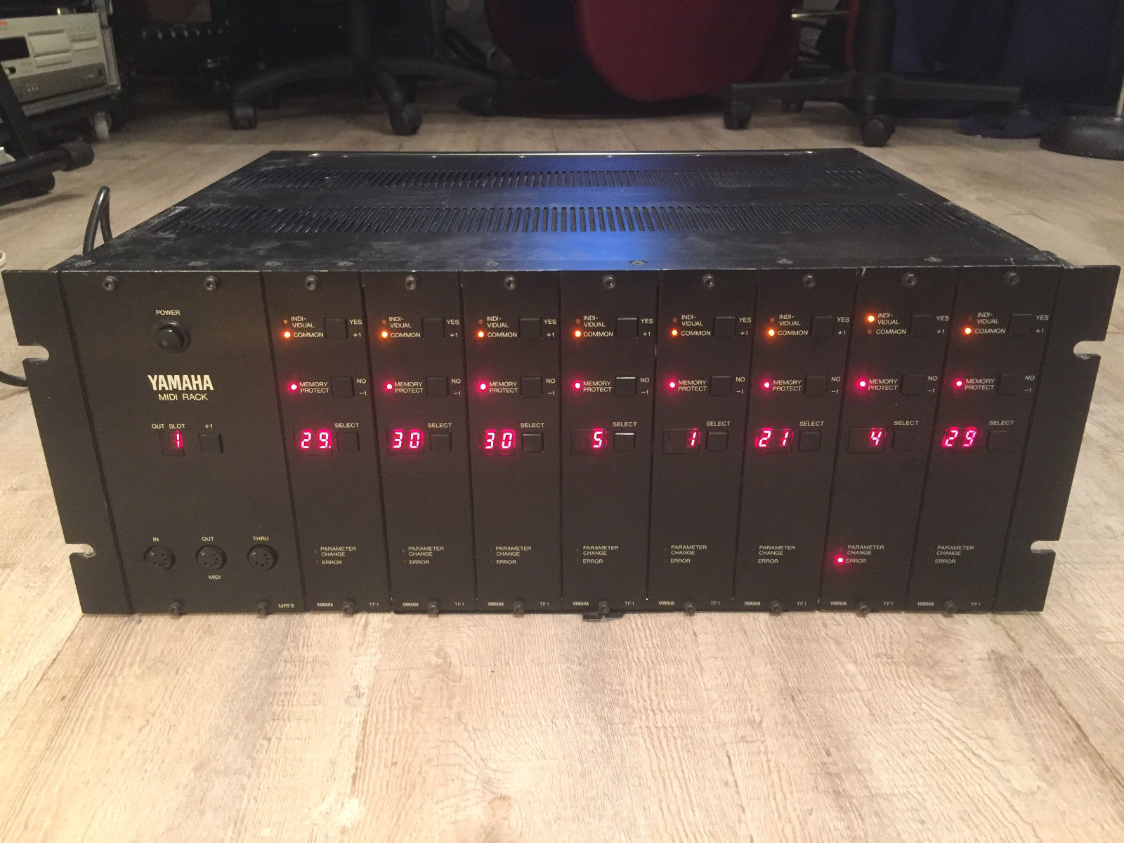 MATRIXSYNTH: Yamaha TX816 Vintage FM Synthesizer Module-8 DX7's in 1 ...