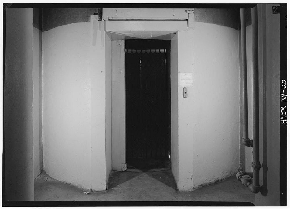 The Elevator Shaft That Came Before The Elevator | Amusing Planet