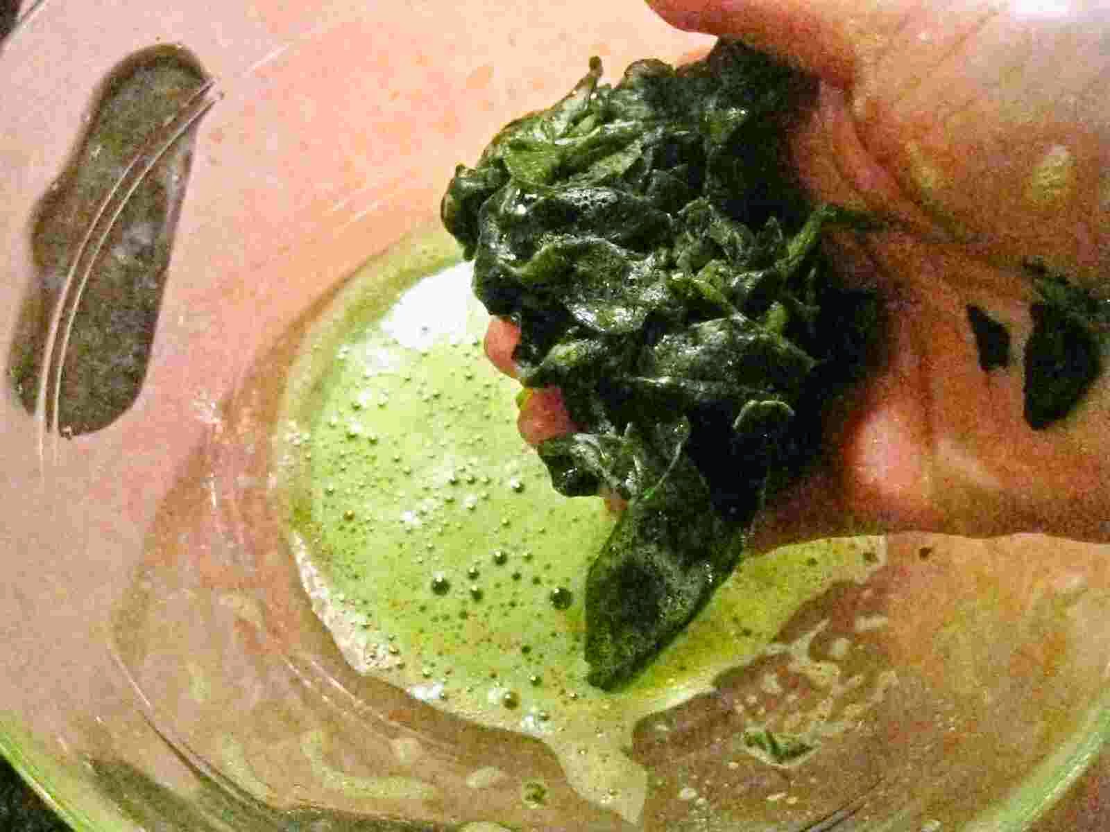 Recipes for Tom: Nagaimo-dango to horenso no osumashi / clear soup with ...