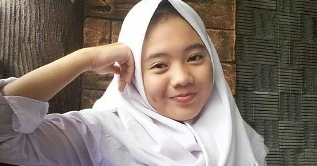 CERITA DEWASA AKU DIPERKOSA SAMA 3 CEWEK JILBAB YANG SANGAT MANIAK SEKS - GILA SEKS TERKINI