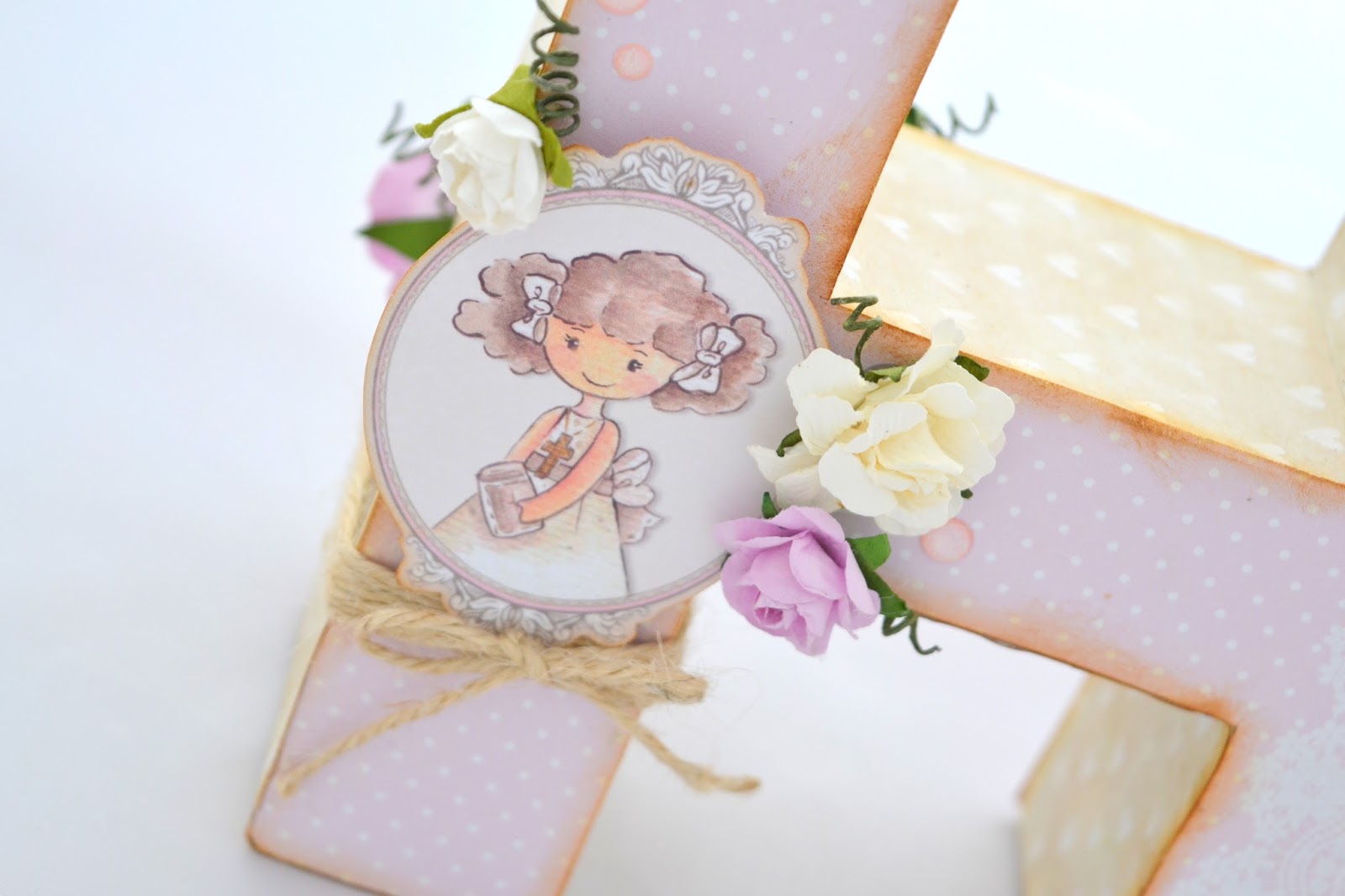 Laura Crearte : Letra decorada