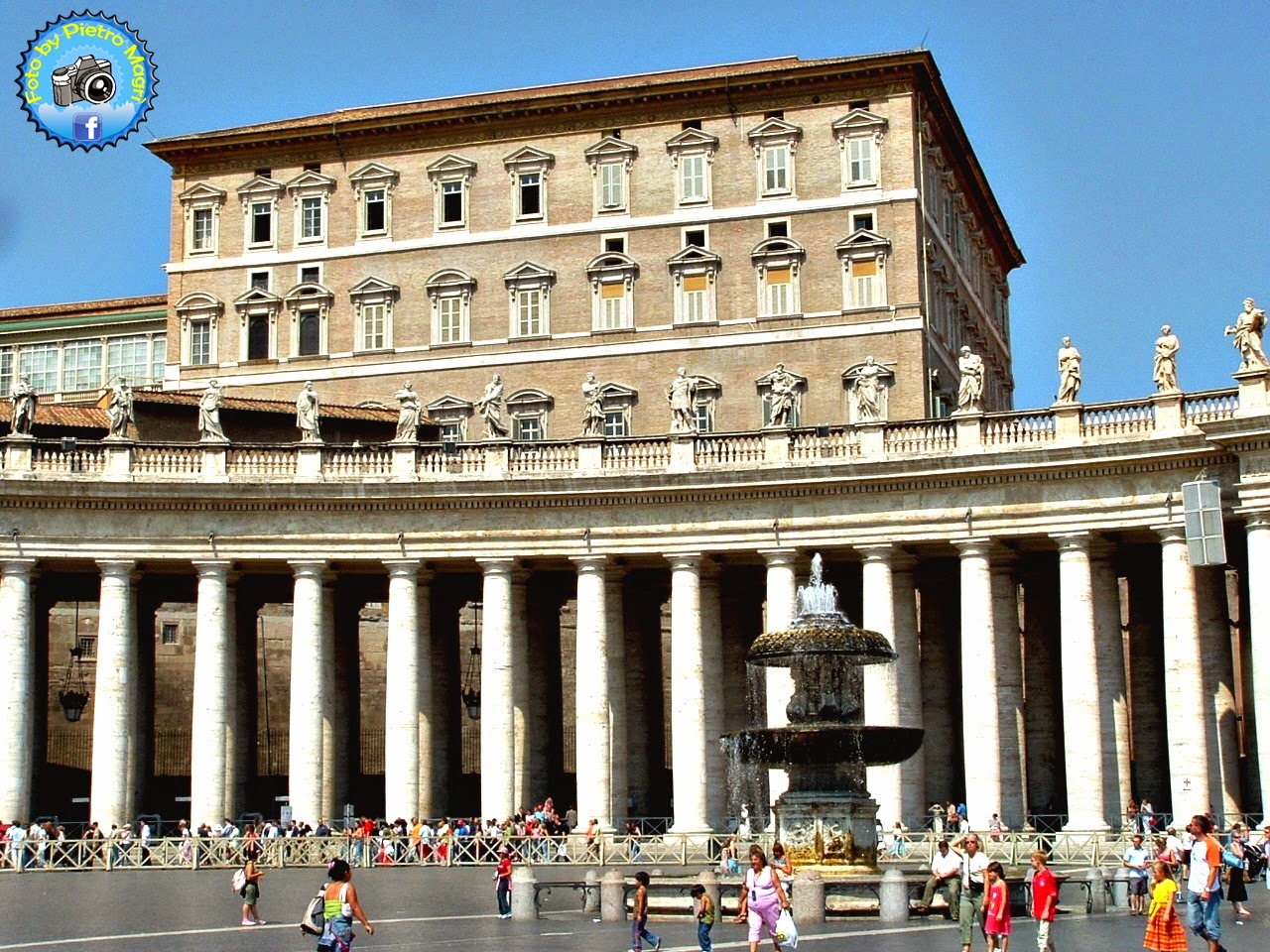 Italia in Photo : Roma. Fontana in primo piano di Domenico Fontana ...