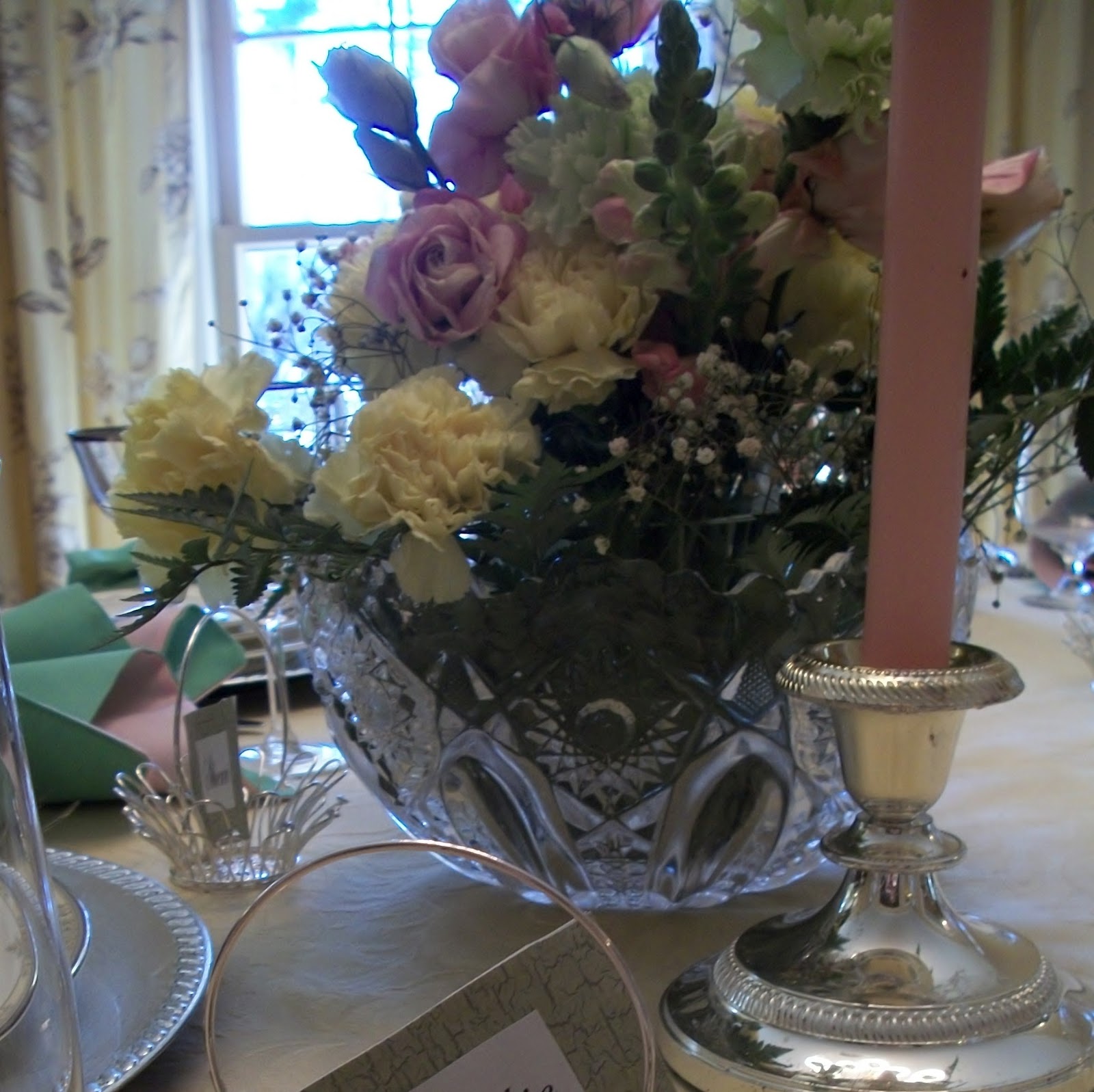 Words on Wheels: Lunching With The Ladies