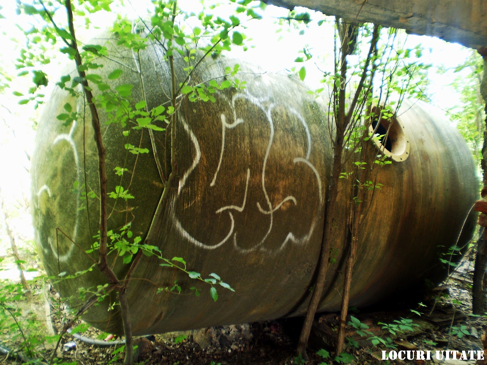 Chimopar / Intreprinderea Chimica Dudesti - Locuri uitate