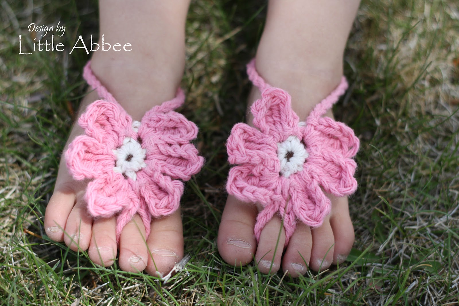 TUTORIAL: Toe Flower Sandals