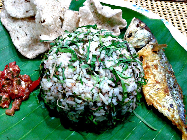 NASI ULAM UTARA DAN SAYUR BATANG KELADI MASAK ASAM
