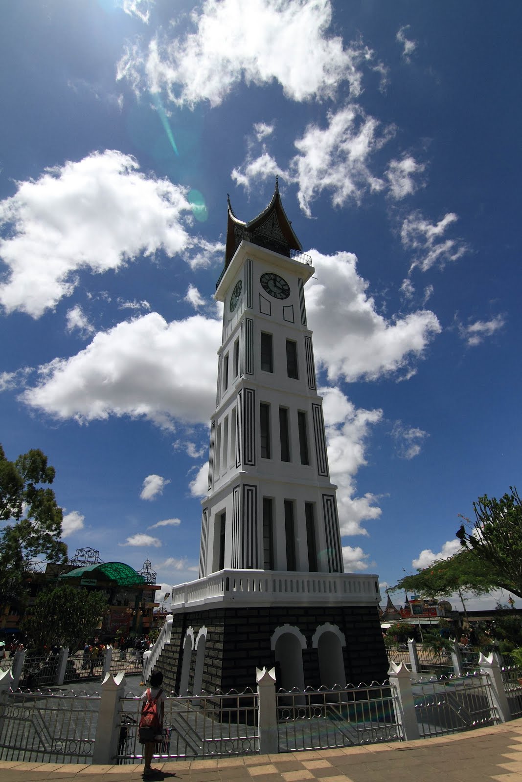jam gadang landmark bukittinggi ~ Diecast | Coffee | Photography Addicted