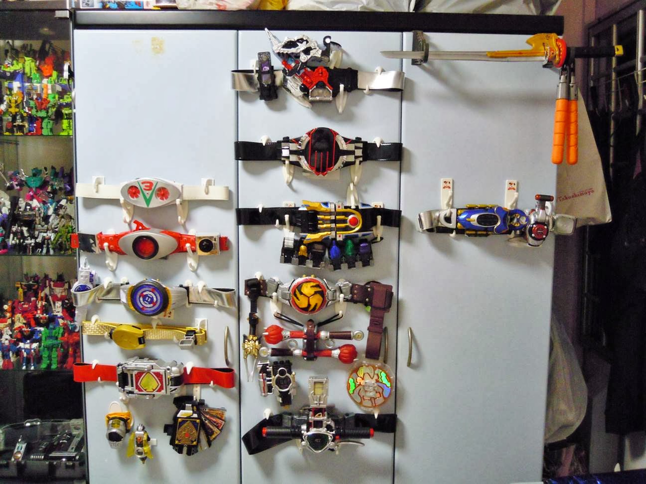 Kamen Rider Fever ... For Now: Update - Displays...