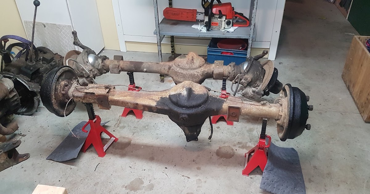 Ben's Series 3 88" Land-Rover Project: Chassis Stripped Bare, Rear Axle ...