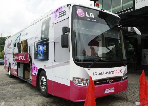 zoom-mycasebook: LG Service Bus: Layan Gerak untuk Konsumen