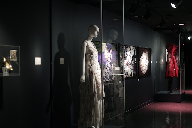 Stylecurated: FAIRY TALE FASHION @ FIT MUSEUM
