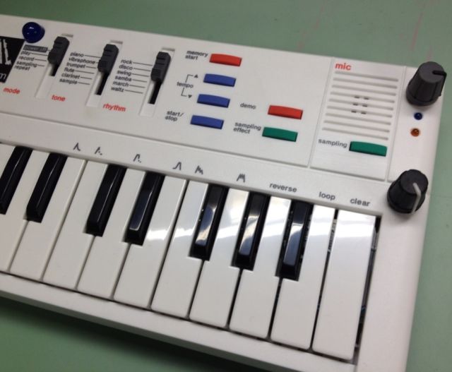 MATRIXSYNTH: Diabolical Circuit Bent Casio Sk-10 & Zombie Green SK-1