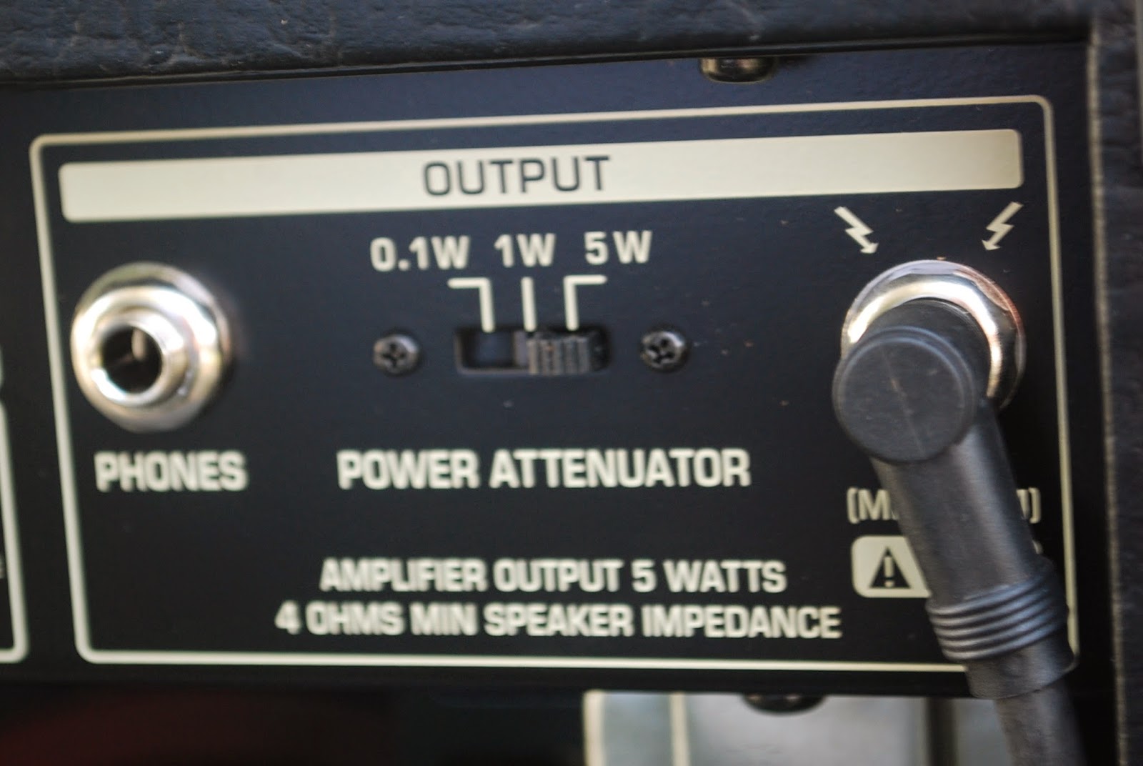 Rex and the Bass: Bugera V5 5-watt Class A Amplifier Review