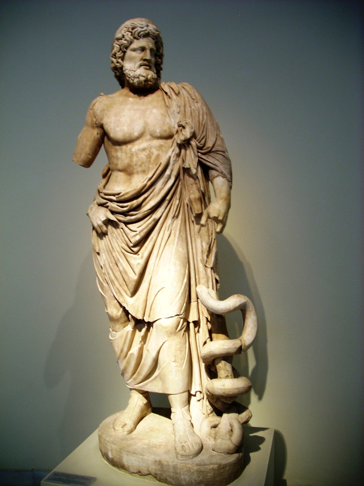 Metron Ariston: Gods and men