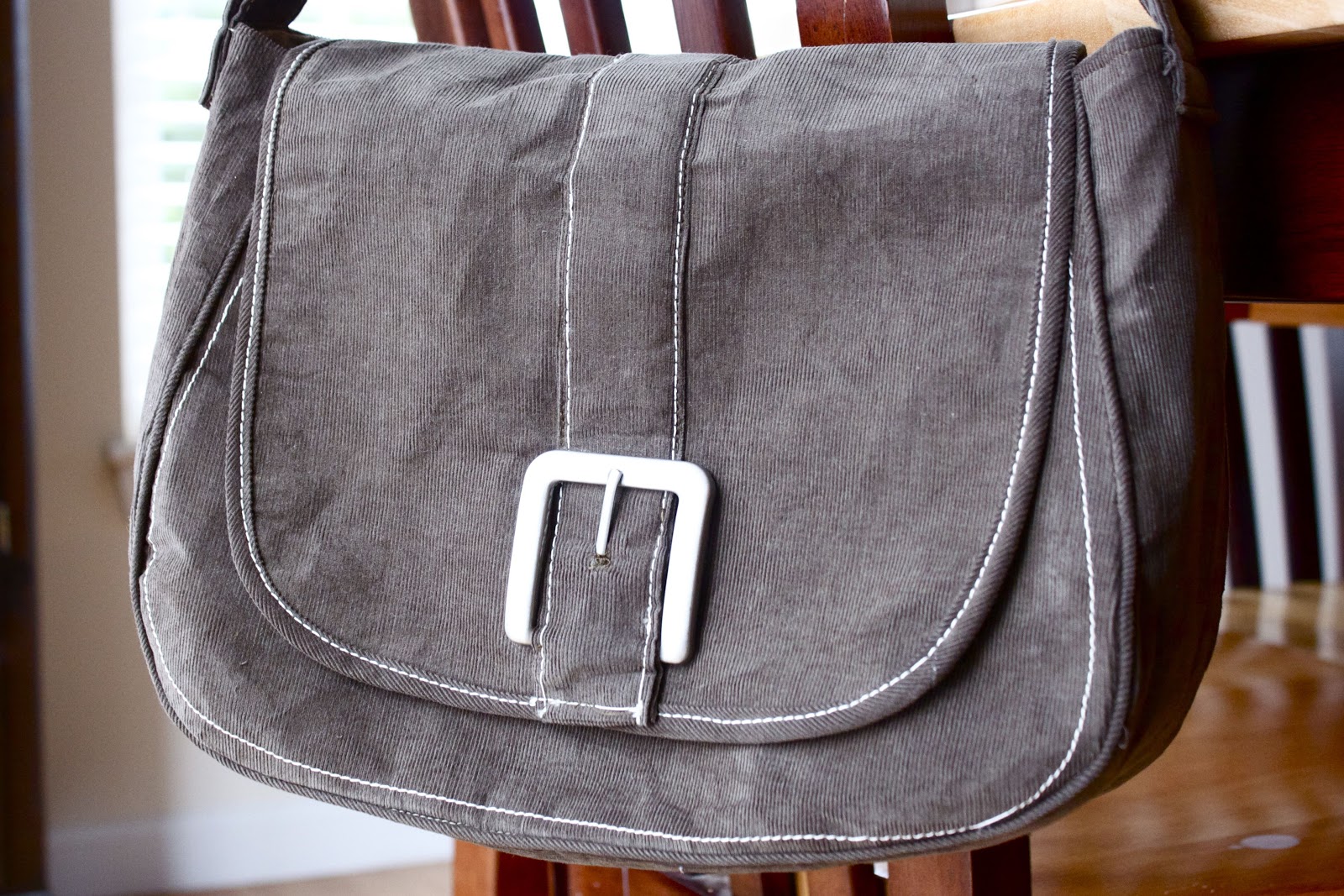 Zaaberry: Buckle Bag