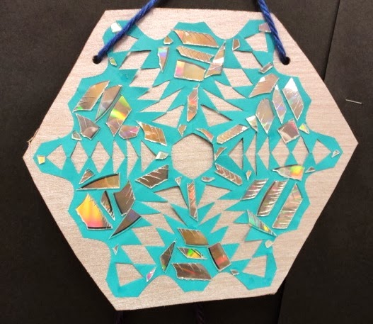 Thomas Elementary Art: 4th Grade CD Snowflake Mosaics
