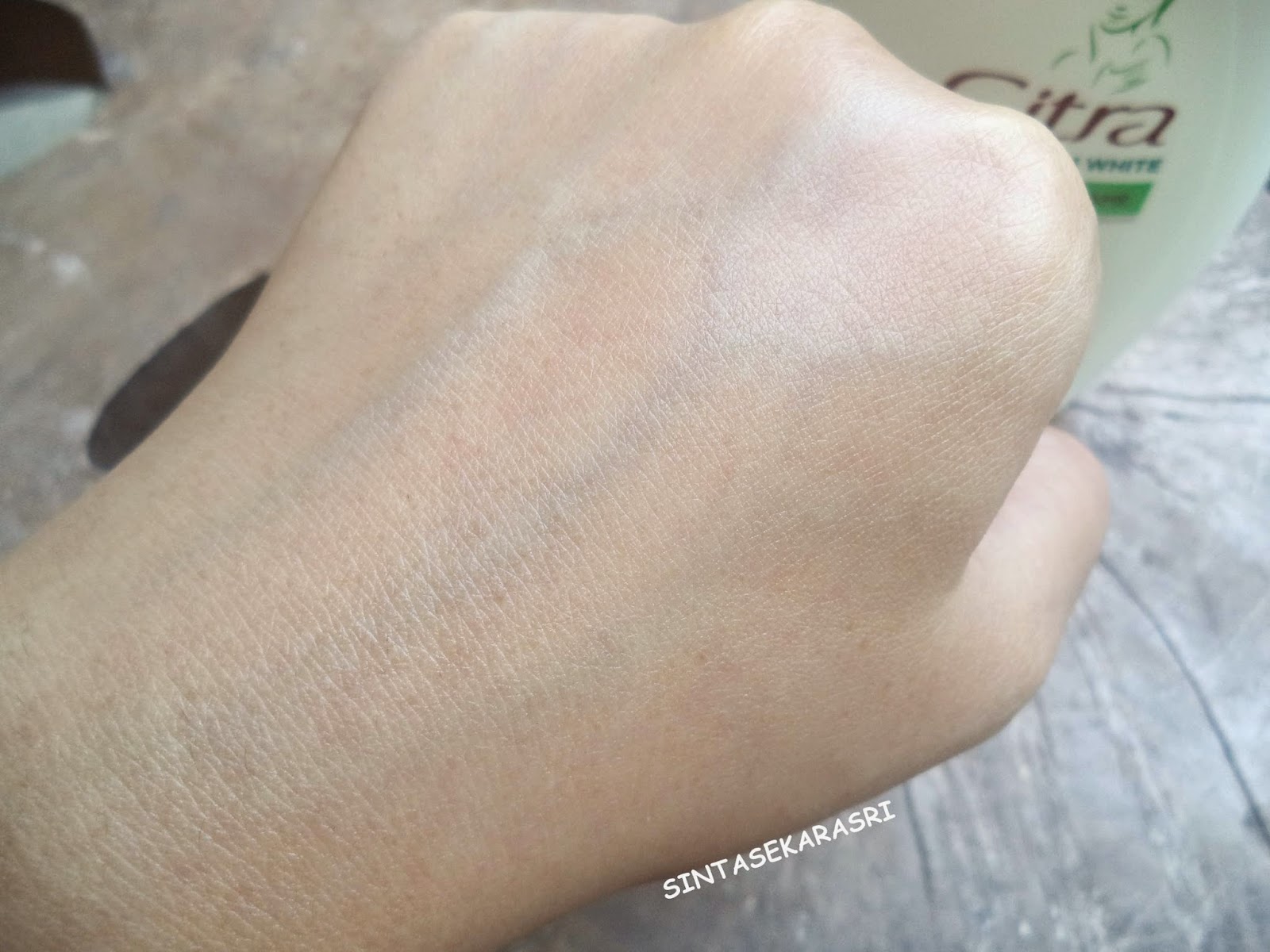 SINTA SEKARASRI: [BEAUTY] CITRA LIGHT-TOUCH WHITE JAPANESE WAKAME HAND ...