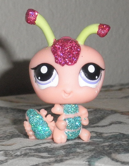 Collectomania: LPS Centipede