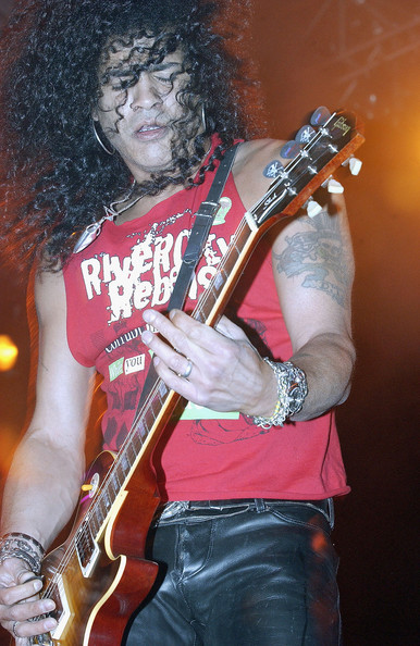 BIOGRAFI DAN FOTO SLASH | Kumpulan Foto