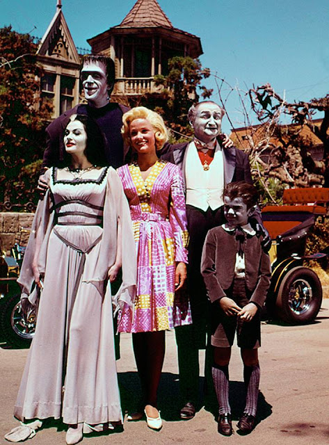 Rankin/Bass-historian: MONSTERS & MUNSTERS
