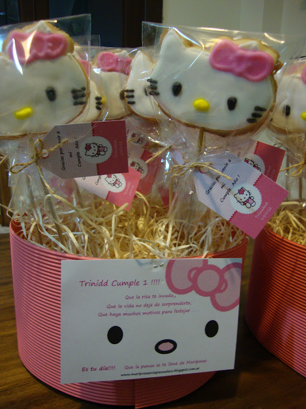 Mariposas en la Panza: Hello Kitty para Trini