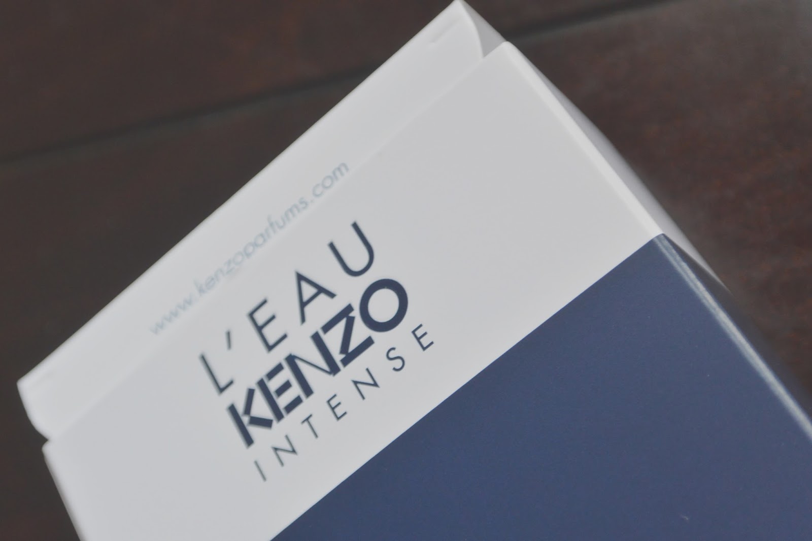 L`Eau Kenzo Intense Pour Homme, rompe con los convencionalismos.