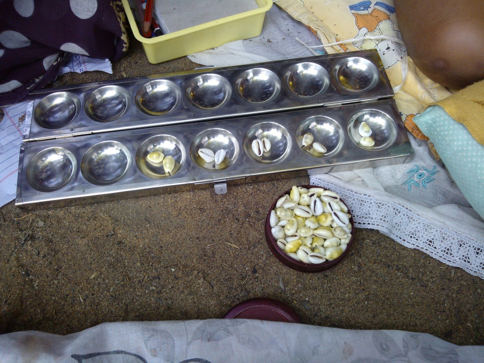 Mom-The First Teacher: A teepee, pallankuzhi and some multiplications