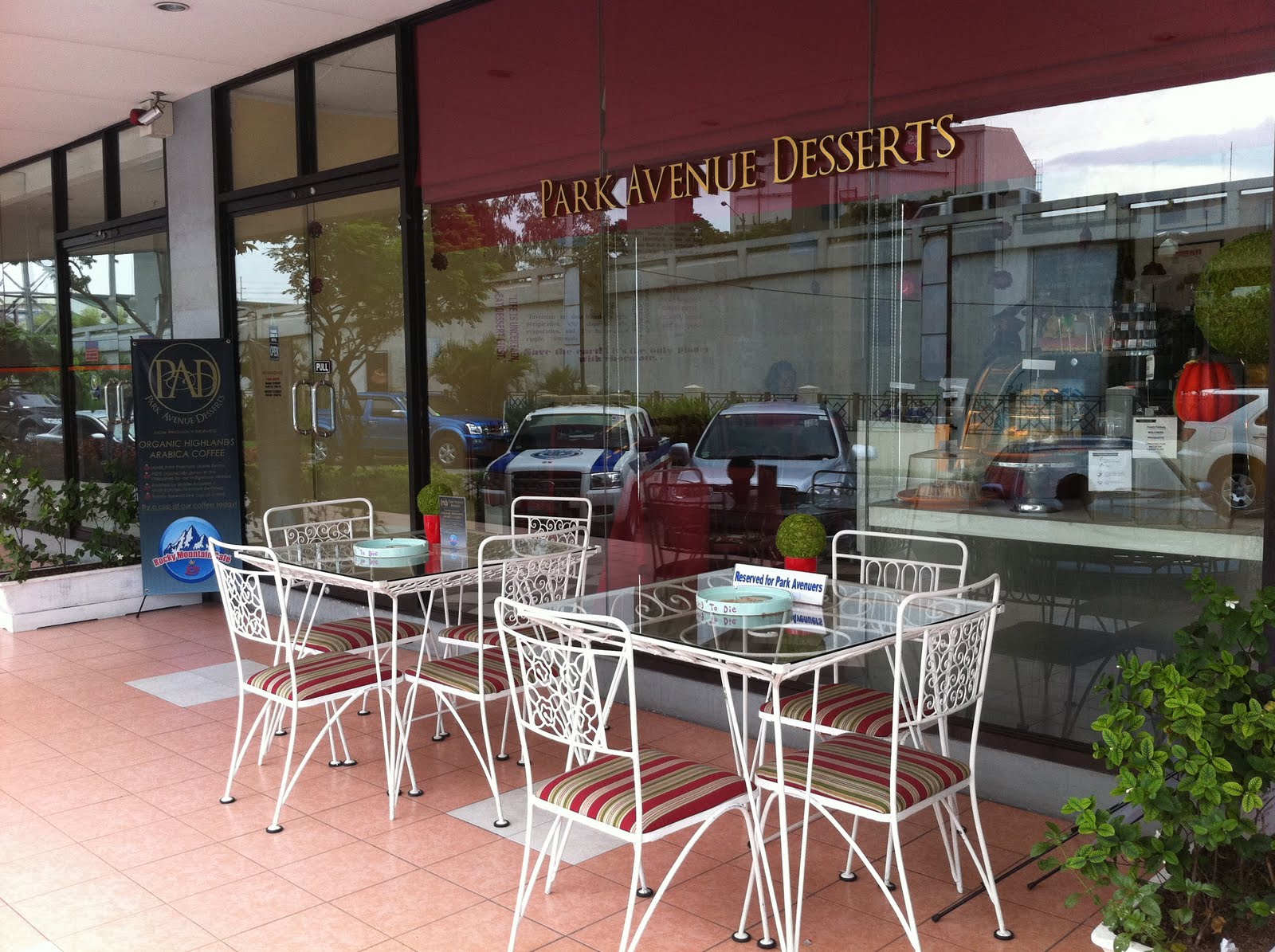 Cafe Mobility: Park Avenue Desserts: A sweet utopia