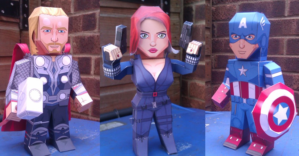 Fruitless Pursuits: My Paper Heroes: Papercraft Avengers!