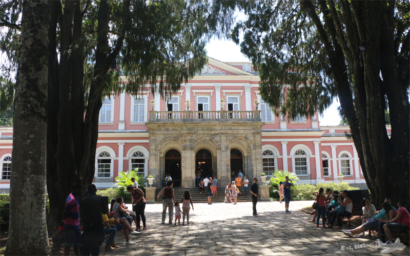 Petrópolis - Museu Imperial - #MuseumWeek - E aí, férias!