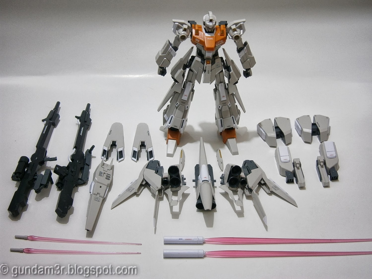 Rezel Type C Defenser a + b Unit [GR] MG Review Part 1