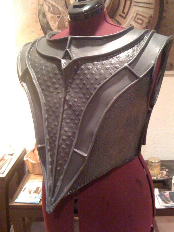 The Cardassian Uniform, in full colour! - ClusterFrock