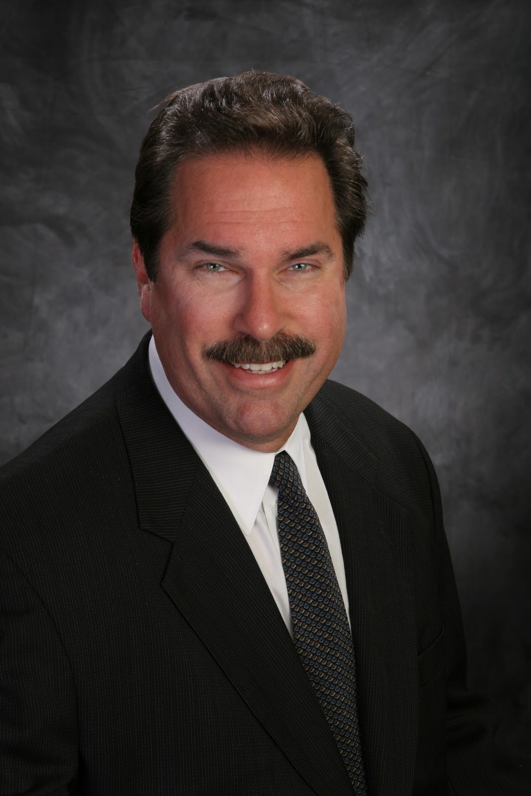 Slow Living Radio: 8/16 - The Story Behind CRN Creator, Michael Horn