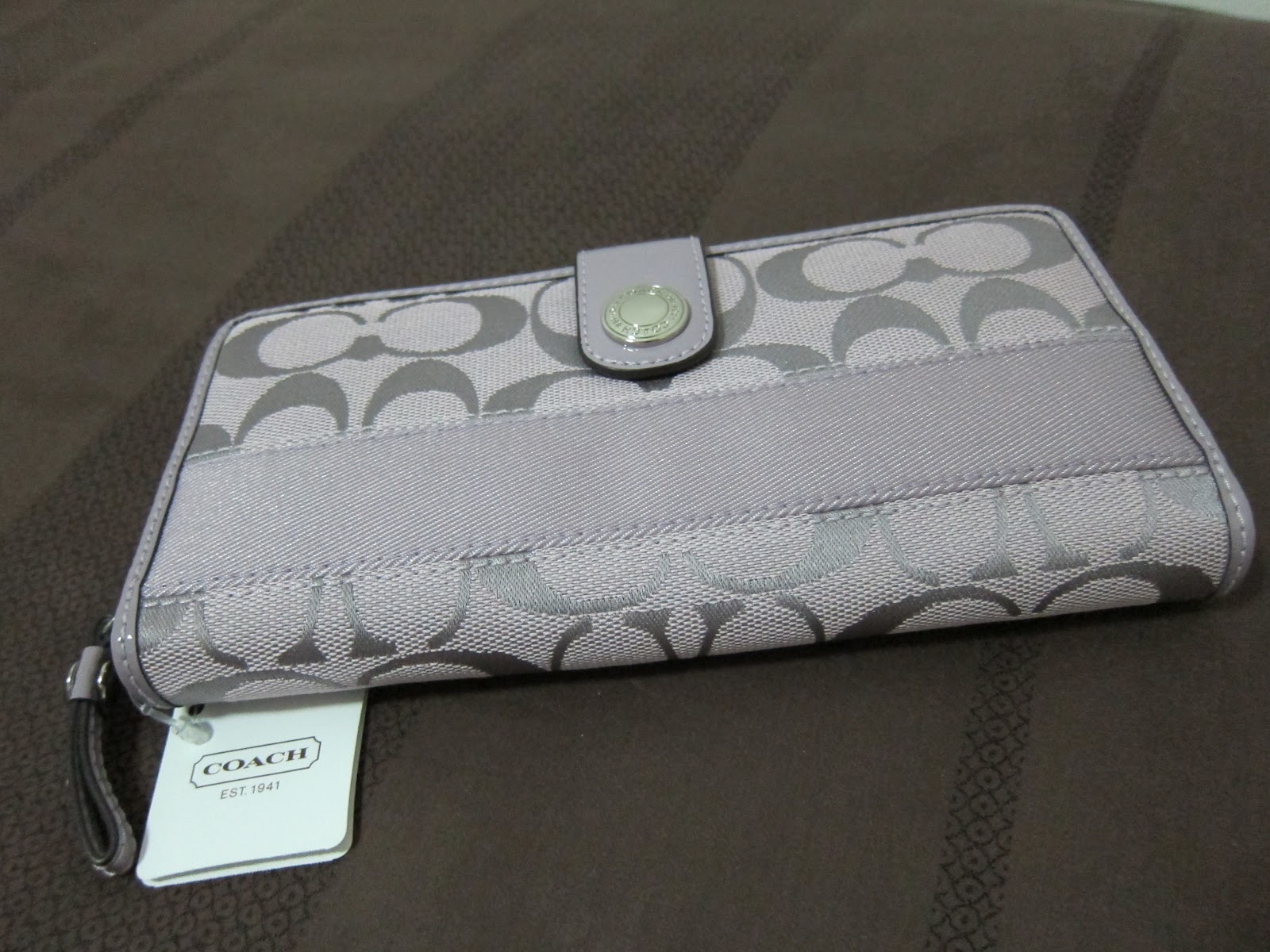 MyYeoja Style: Authentic Coach Signature Purple Wallet F45798