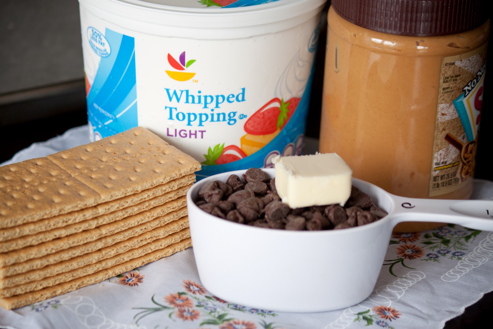 Elizabeth Lou & Company: Grahamwiches