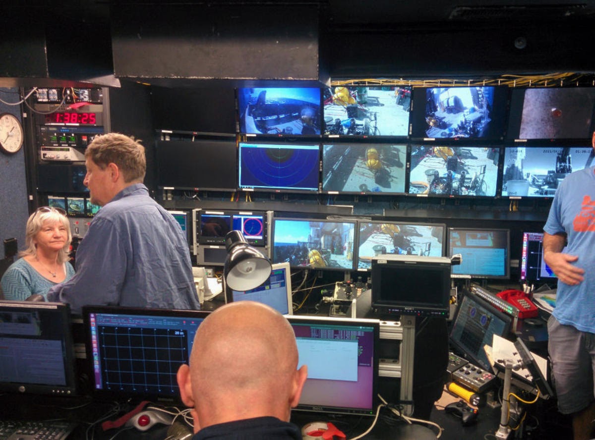 Lau Geomicrobiology: ROV Jason Debrief