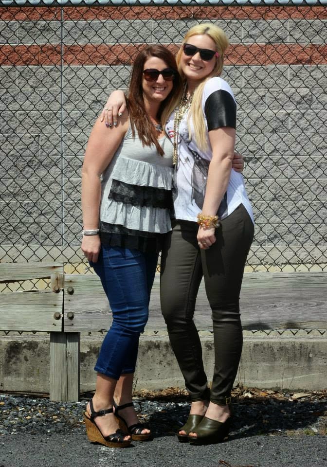 Blogger Bestie time at Sunset Grille - Monica Hayworth