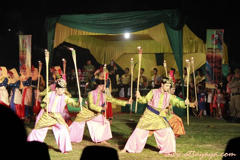 Lampu Colok Pekanbaru 2011 | Attayaya Blog