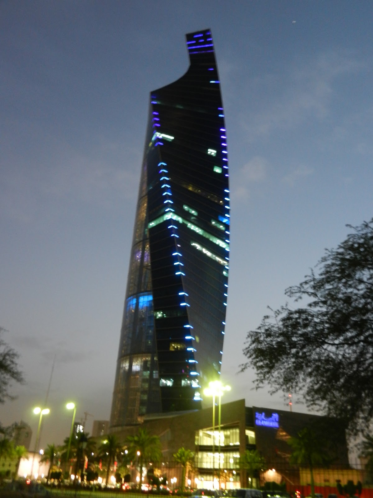 Kuweight 64: MY PHOTOS FOR THE DAY - TIJARIA TOWER A MAGICAL TRANSFORMATION