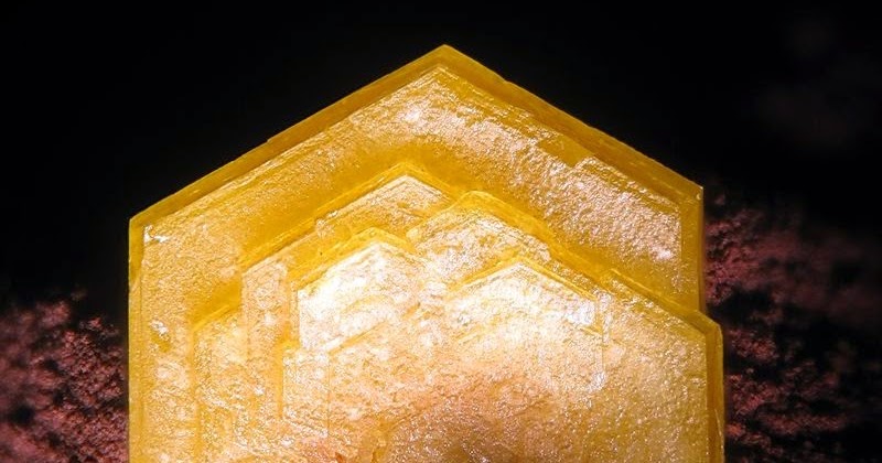 Amazing Mimetite Crystals – Geology In