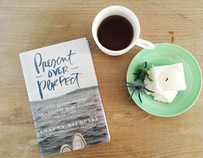 a Fall Reading List: Warm Up from the Inside Out - www.danettedillon.com