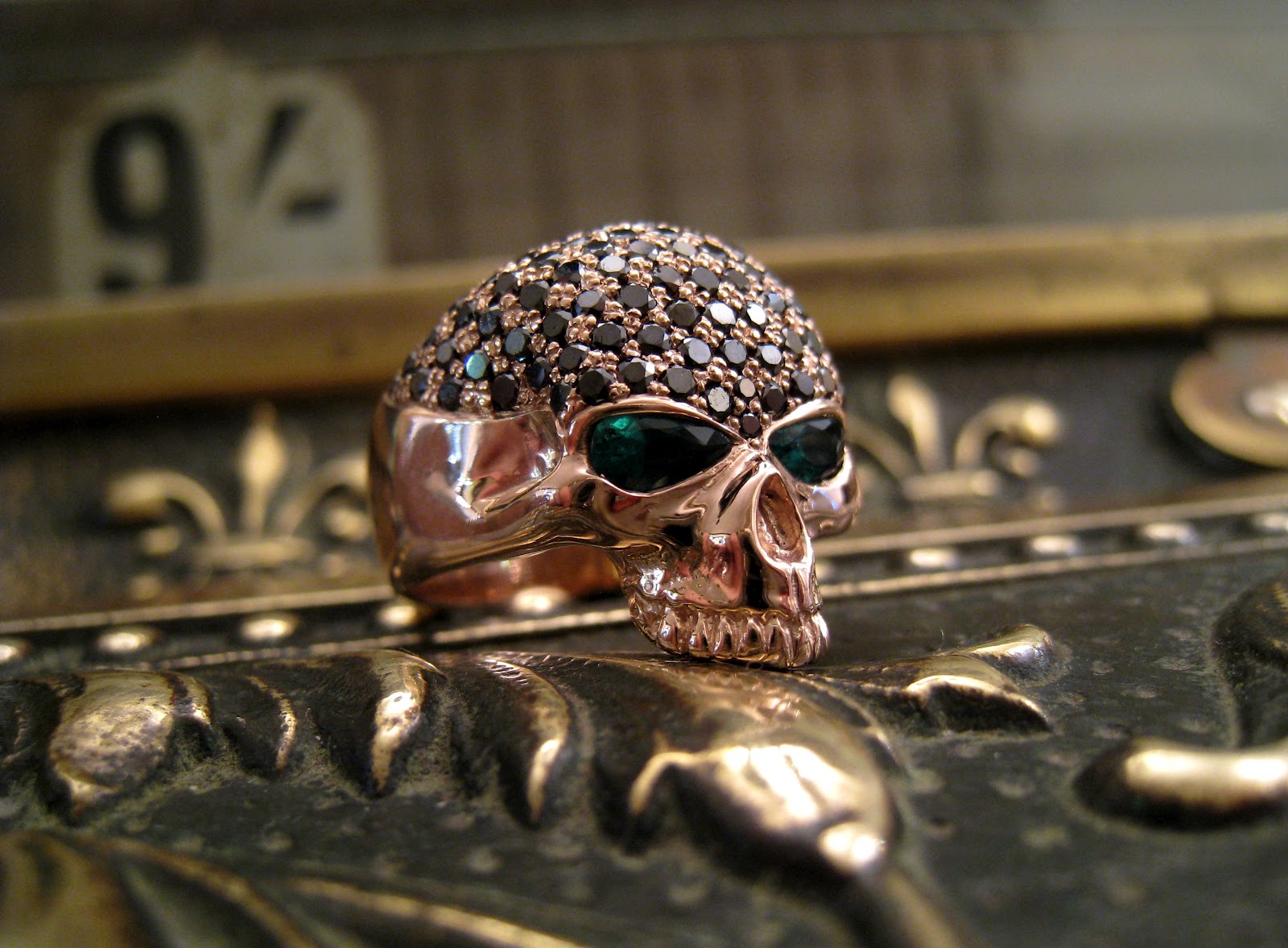 Crazy Pig Designs: CUSTOM MADE SKULL RING
