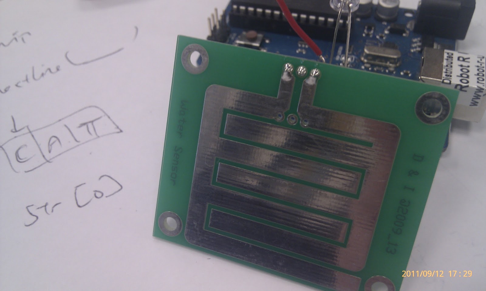 shinajaran: [Arduino] water sensor