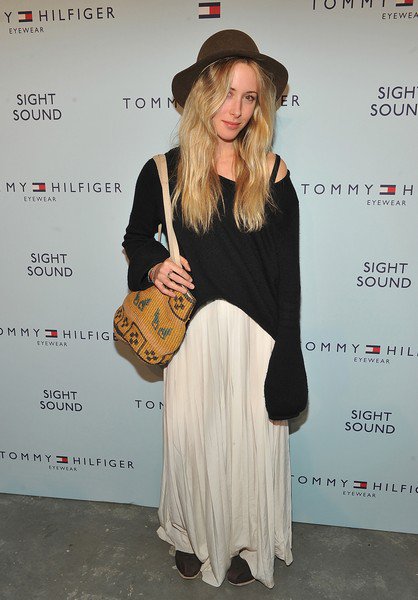 Stic-of-the-Week: Style Icon: Gillian Zinser