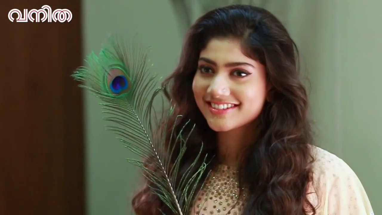 Premam Malar Teacher Beautiful Images Premam Malar Teacher Sai Pallavi ...